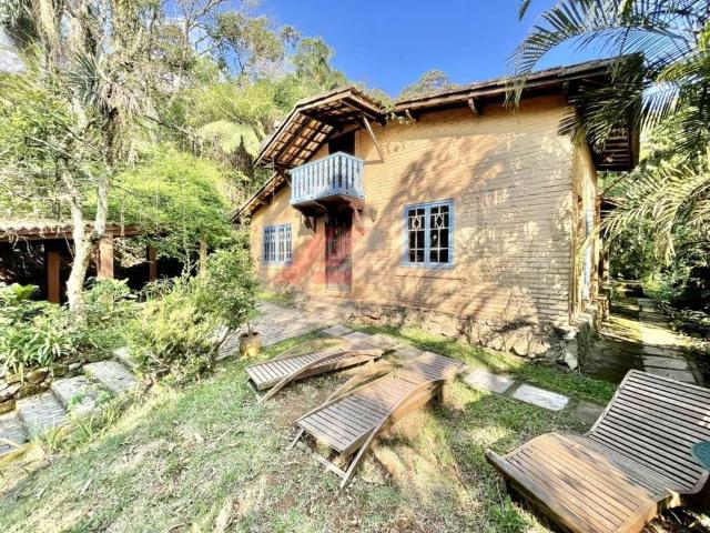 Casa / Sobrado em Condomínio para Venda em Embu das Artes/SP Jardim Branca Flor 3 Quartos