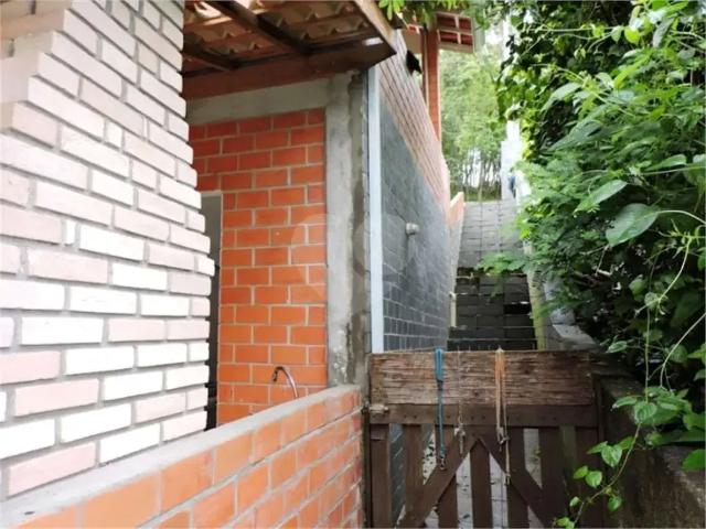 Casa / Sobrado em Condomínio para Venda em Embu das Artes/SP Jardim Indaiá 4 Quartos