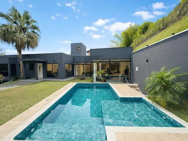 Casa / Sobrado em Condomínio para Venda em Embu das Artes/SP Jardim Indaiá 4 Quartos