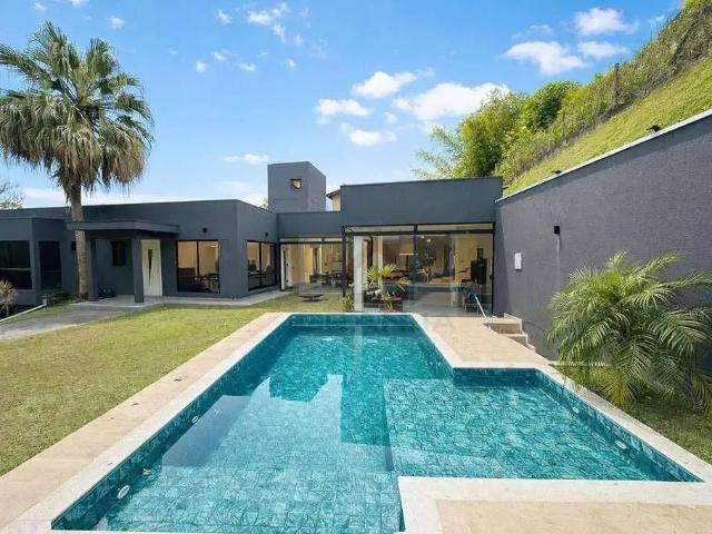 Casa / Sobrado em Condomínio para Venda em Embu das Artes/SP Jardim Indaiá 4 Quartos