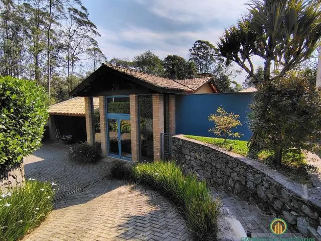 Casa / Sobrado em Condomínio para Venda em Embu das Artes/SP Jardim Indaiá 4 Quartos