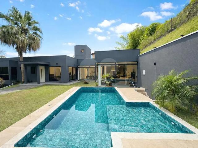 Casa / Sobrado em Condomínio para Venda em Embu das Artes/SP Jardim Indaiá 4 Quartos