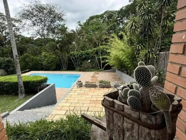 Casa / Sobrado em Condomínio para Venda em Esmeraldas/MG Ipê Amarelo 3 Quartos