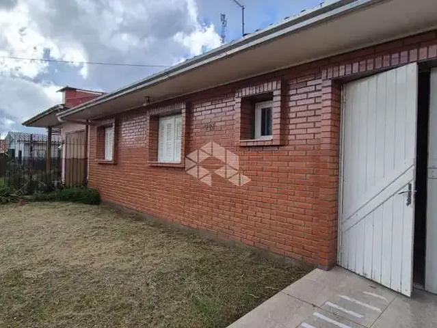 Casa / Sobrado em Condomínio para Venda em Farroupilha/RS Primeiro de Maio 3 Quartos