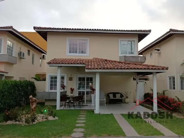 Casa / Sobrado em Condomínio para Venda em Feira de Santana/BA Capuchinhos 5 Quartos