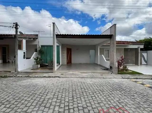 Casa / Sobrado em Condomínio para Venda em Feira de Santana/BA Mangabeira 3 Quartos