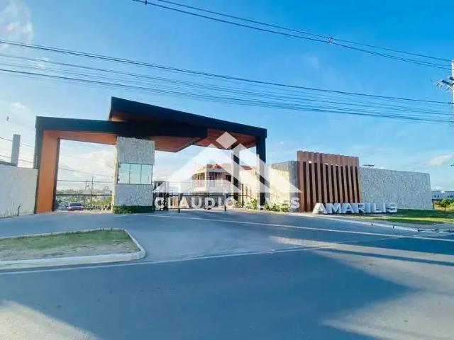 Casa / Sobrado em Condomínio para Venda em Feira de Santana/BA Papagaio 3 Quartos