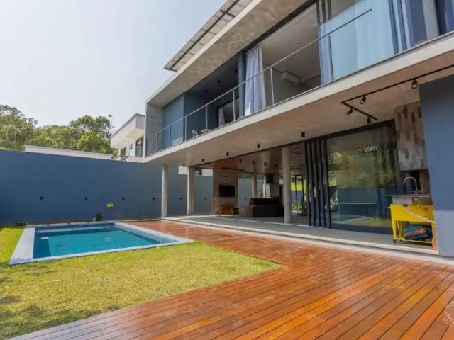 Casa / Sobrado em Condomínio para Venda em Florianópolis/SC Campeche 5 Quartos