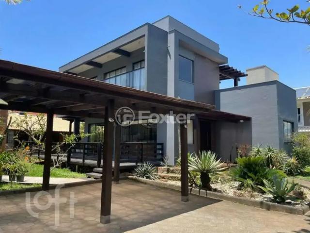 Casa / Sobrado em Condomínio para Venda em Florianópolis/SC Campeche 5 Quartos