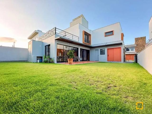 Casa / Sobrado em Condomínio para Venda em Florianópolis/SC Campeche 3 Quartos