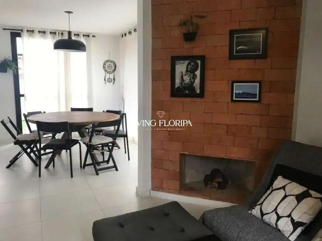 Casa / Sobrado em Condomínio para Venda em Florianópolis/SC Campeche 3 Quartos