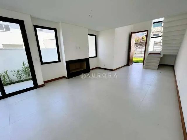 Casa / Sobrado em Condomínio para Venda em Florianópolis/SC Campeche 3 Quartos
