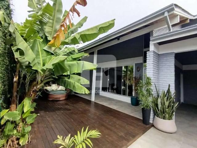 Casa / Sobrado em Condomínio para Venda em Florianópolis/SC Campeche 3 Quartos