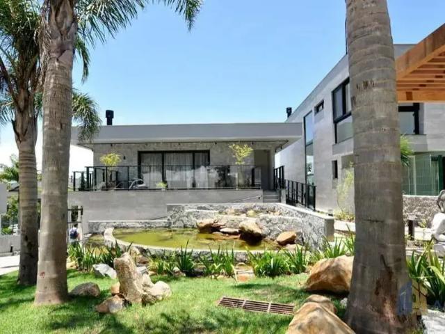 Casa / Sobrado em Condomínio para Venda em Florianópolis/SC Canto da Lagoa 3 Quartos