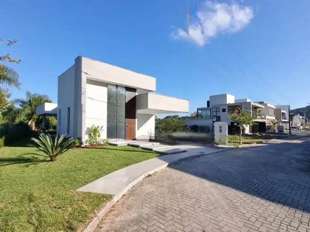 Casa / Sobrado em Condomínio para Venda em Florianópolis/SC Canasvieiras 3 Quartos