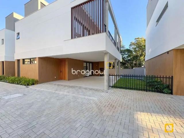 Casa / Sobrado em Condomínio para Venda em Florianópolis/SC Cacupé 3 Quartos