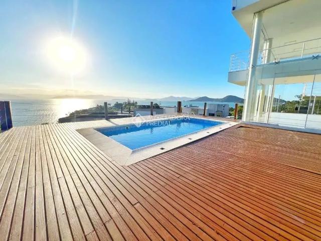 Casa / Sobrado em Condomínio para Venda em Florianópolis/SC Cacupé 3 Quartos