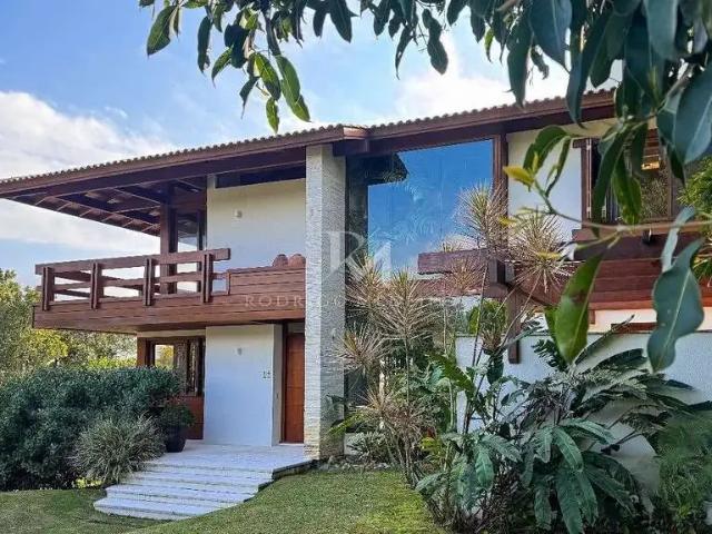 Casa / Sobrado em Condomínio para Venda em Florianópolis/SC Cacupé 3 Quartos