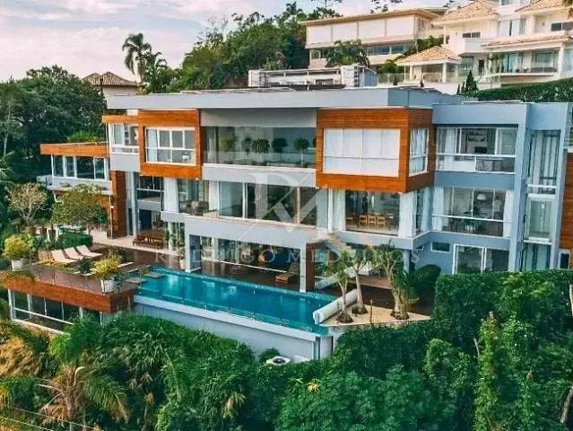 Casa / Sobrado em Condomínio para Venda em Florianópolis/SC Cacupé 6 Quartos