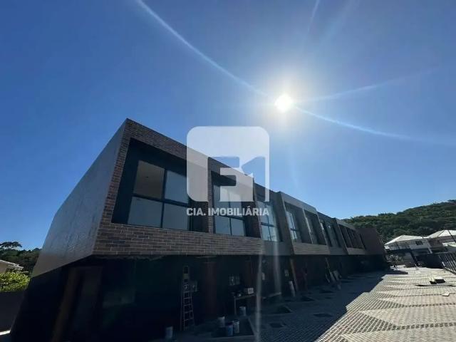 Casa / Sobrado em Condomínio para Venda em Florianópolis/SC Cachoeira do Bom Jesus 2 Quartos