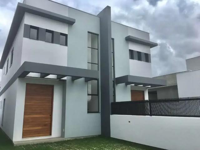 Casa / Sobrado em Condomínio para Venda em Florianópolis/SC Carianos 3 Quartos
