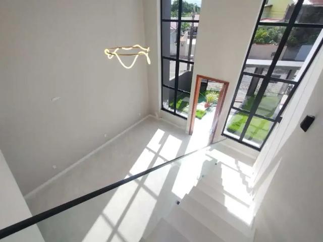 Casa / Sobrado em Condomínio para Venda em Florianópolis/SC Carianos 3 Quartos