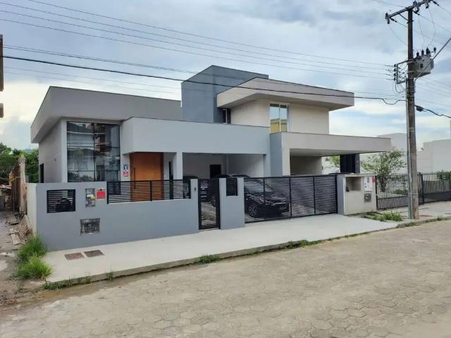 Casa / Sobrado em Condomínio para Venda em Florianópolis/SC Córrego Grande 4 Quartos