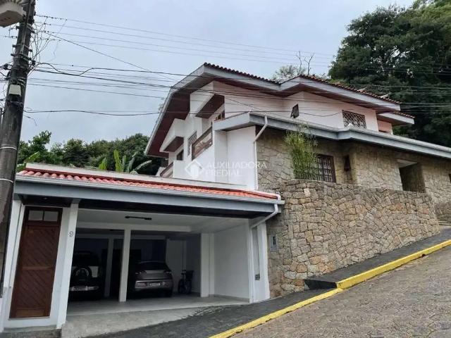 Casa / Sobrado em Condomínio para Venda em Florianópolis/SC Córrego Grande 5 Quartos