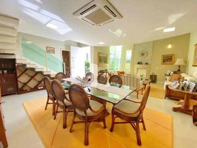 Casa / Sobrado em Condomínio para Venda em Florianópolis/SC Córrego Grande 3 Quartos
