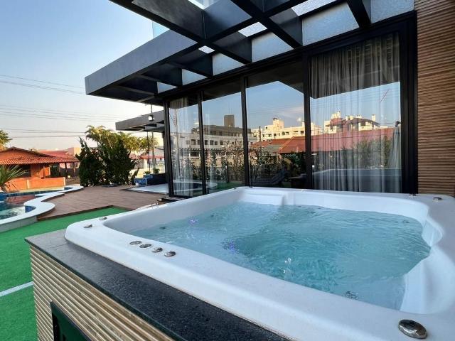 Casa / Sobrado em Condomínio para Venda em Florianópolis/SC Ingleses 5 Quartos