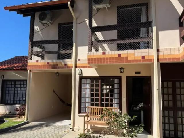 Casa / Sobrado em Condomínio para Venda em Florianópolis/SC Ingleses 2 Quartos
