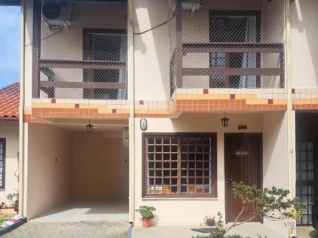 Casa / Sobrado em Condomínio para Venda em Florianópolis/SC Ingleses 3 Quartos