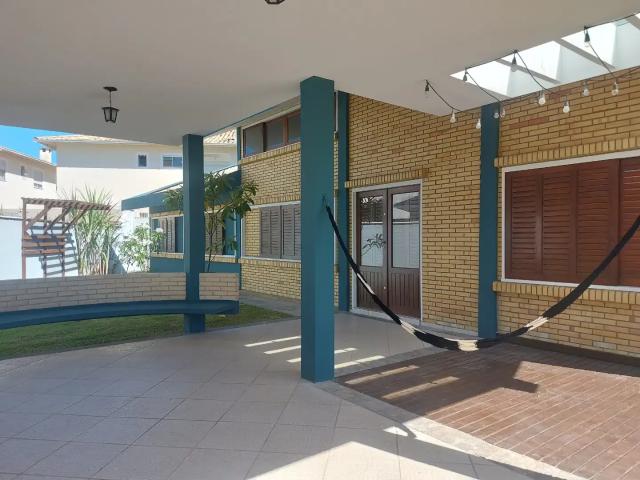 Casa / Sobrado em Condomínio para Venda em Florianópolis/SC Ingleses 3 Quartos