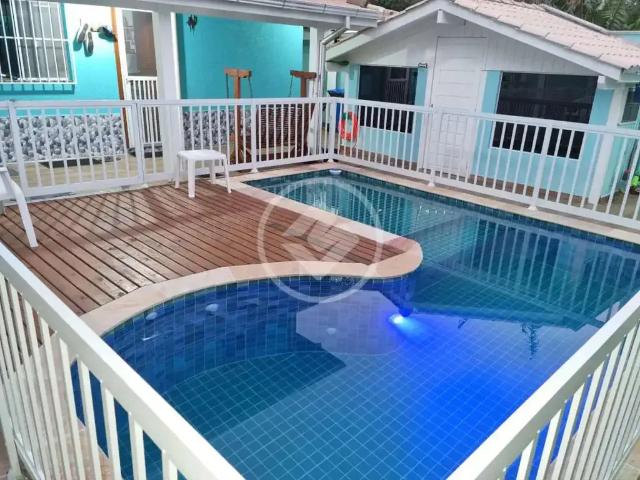 Casa / Sobrado em Condomínio para Venda em Florianópolis/SC Ingleses 3 Quartos