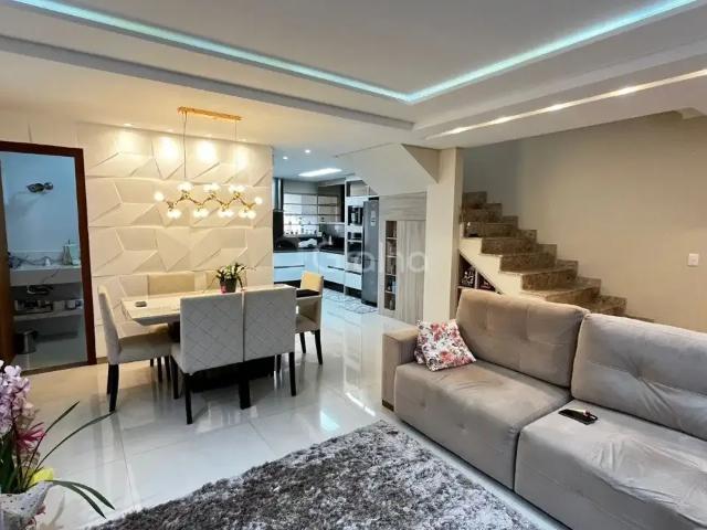 Casa / Sobrado em Condomínio para Venda em Florianópolis/SC Ingleses 3 Quartos
