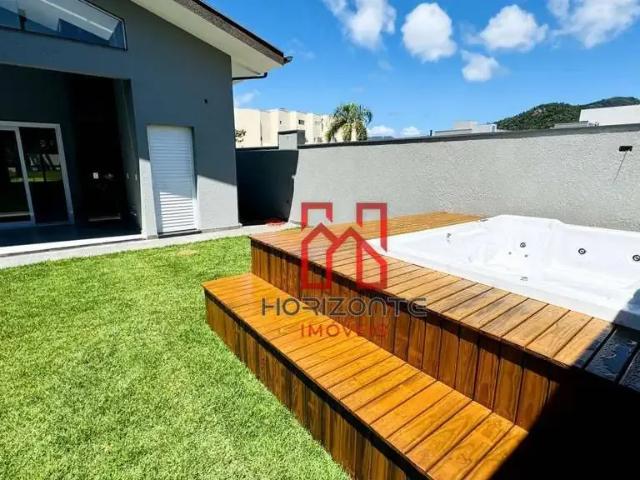 Casa / Sobrado em Condomínio para Venda em Florianópolis/SC Ingleses 3 Quartos