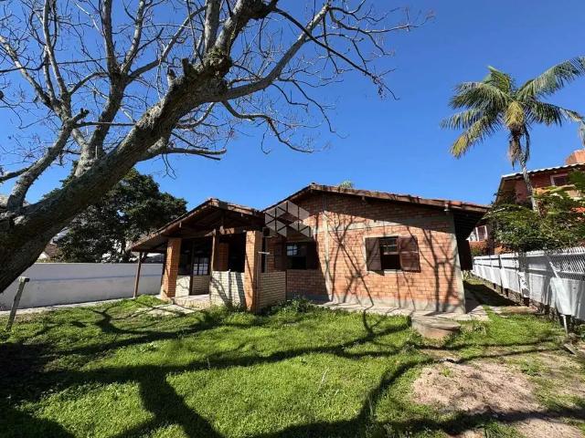 Casa / Sobrado em Condomínio para Venda em Florianópolis/SC Ingleses do Rio Vermelho 4 Quartos