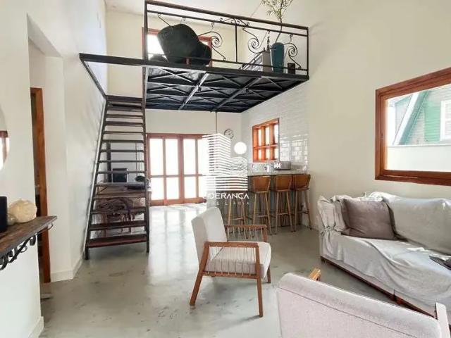 Casa / Sobrado em Condomínio para Venda em Florianópolis/SC Itacorubi 3 Quartos