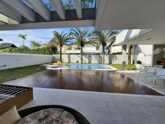Casa / Sobrado em Condomínio para Venda em Florianópolis/SC Jurerê Internacional 6 Quartos