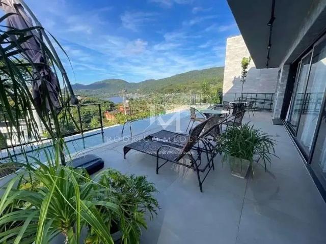 Casa / Sobrado em Condomínio para Venda em Florianópolis/SC Lagoa da Conceição 3 Quartos