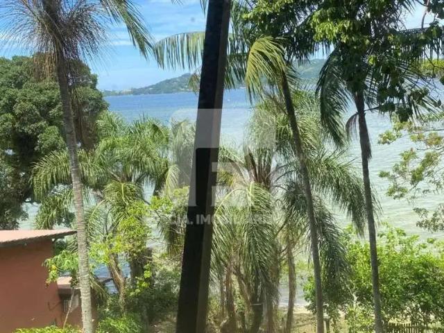Casa / Sobrado em Condomínio para Venda em Florianópolis/SC Lagoa da Conceição 3 Quartos