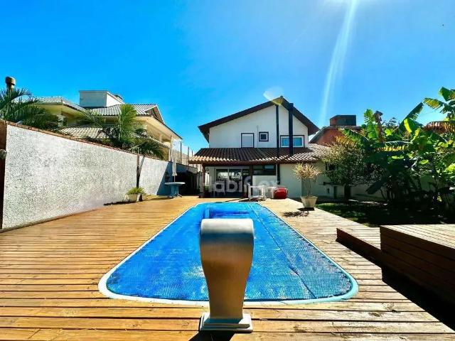 Casa / Sobrado em Condomínio para Venda em Florianópolis/SC Morro das Pedras 4 Quartos