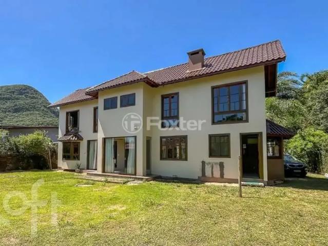 Casa / Sobrado em Condomínio para Venda em Florianópolis/SC Pântano do Sul 6 Quartos