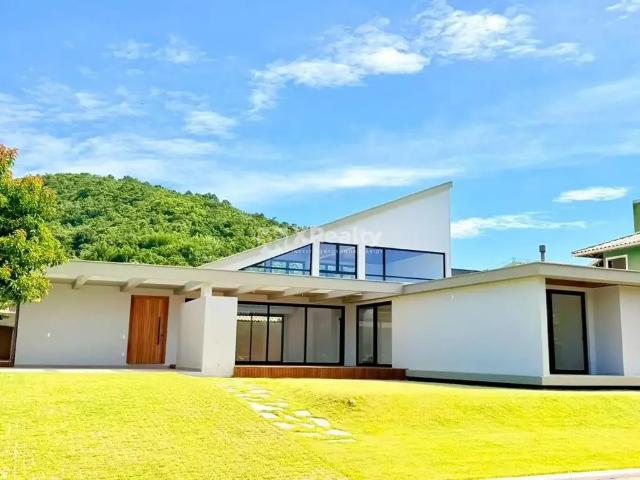 Casa / Sobrado em Condomínio para Venda em Florianópolis/SC Rio Tavares 4 Quartos