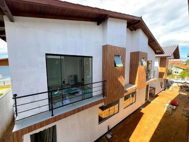 Casa / Sobrado em Condomínio para Venda em Florianópolis/SC Rio Tavares 2 Quartos