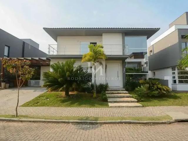 Casa / Sobrado em Condomínio para Venda em Florianópolis/SC Rio Tavares 3 Quartos