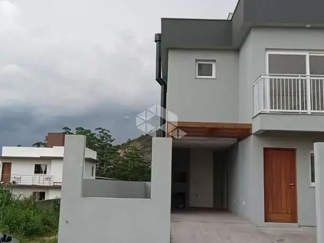 Casa / Sobrado em Condomínio para Venda em Florianópolis/SC Rio Tavares 3 Quartos