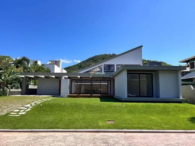Casa / Sobrado em Condomínio para Venda em Florianópolis/SC Rio Tavares 3 Quartos