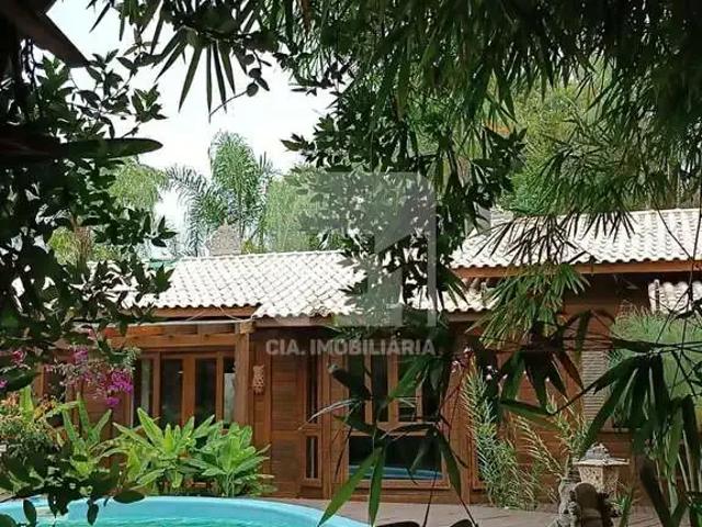 Casa / Sobrado em Condomínio para Venda em Florianópolis/SC Rio Tavares 3 Quartos