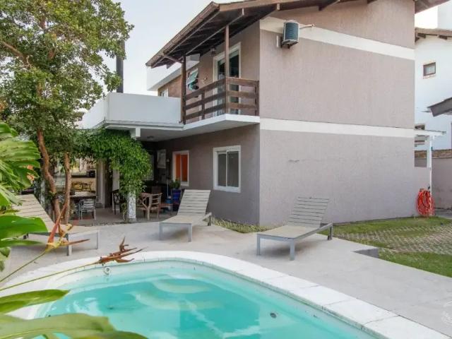 Casa / Sobrado em Condomínio para Venda em Florianópolis/SC Sambaqui 5 Quartos